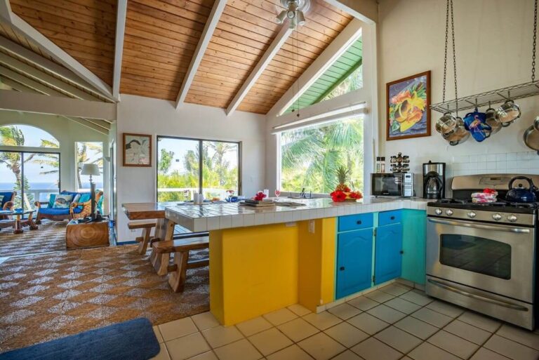 Maui Vacation Rental - Welcome to Huelo Point Lookout